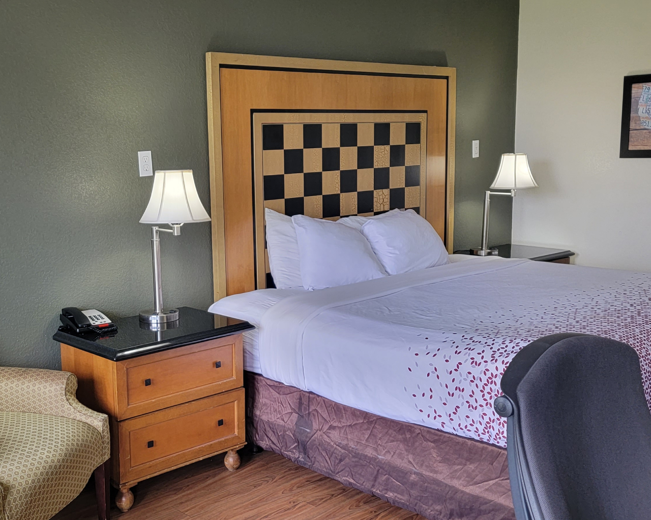 Island Hotel of the Space Coast Photos | Florida Cocoa Beach Pier Hotels